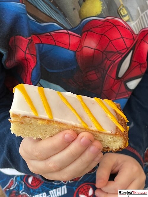 Air Fryer Mr Kipling Lemon Slices | Recipe This