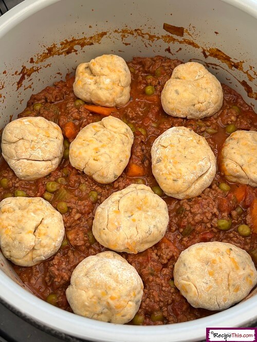 Slow Cooker Minced Beef Cobbler Recipe This Slow Cooker Minced Beef Cobbler Recipe This